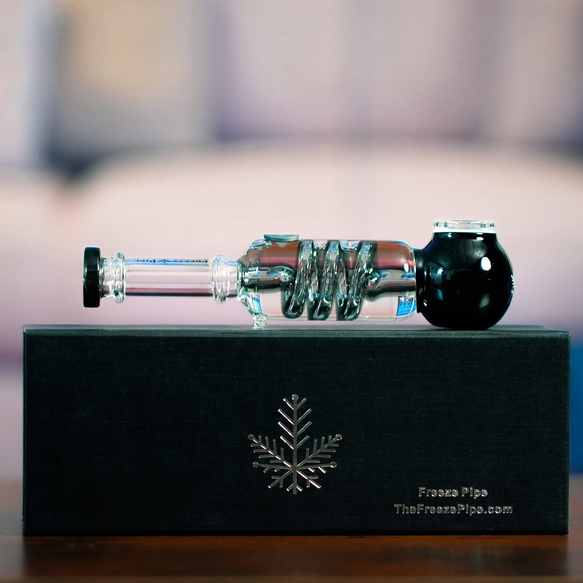 Uncovering the Truth: Do Bongs Get You Higher? – The Freeze Pipe
